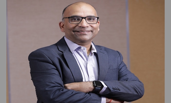 Back to basics: Why the Corporate World is returning to physical interactions at the workplace